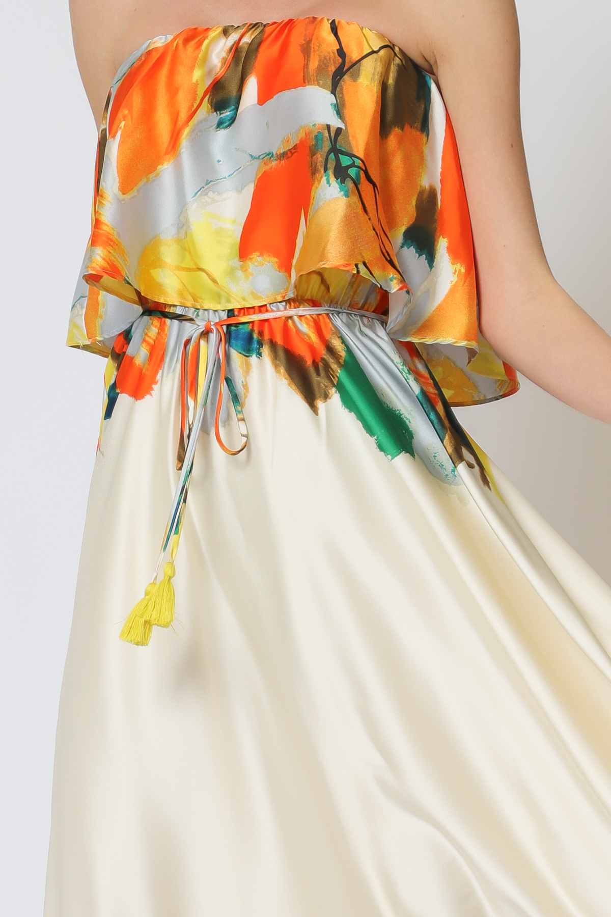 Aakaa Fashion - Women's Clothing