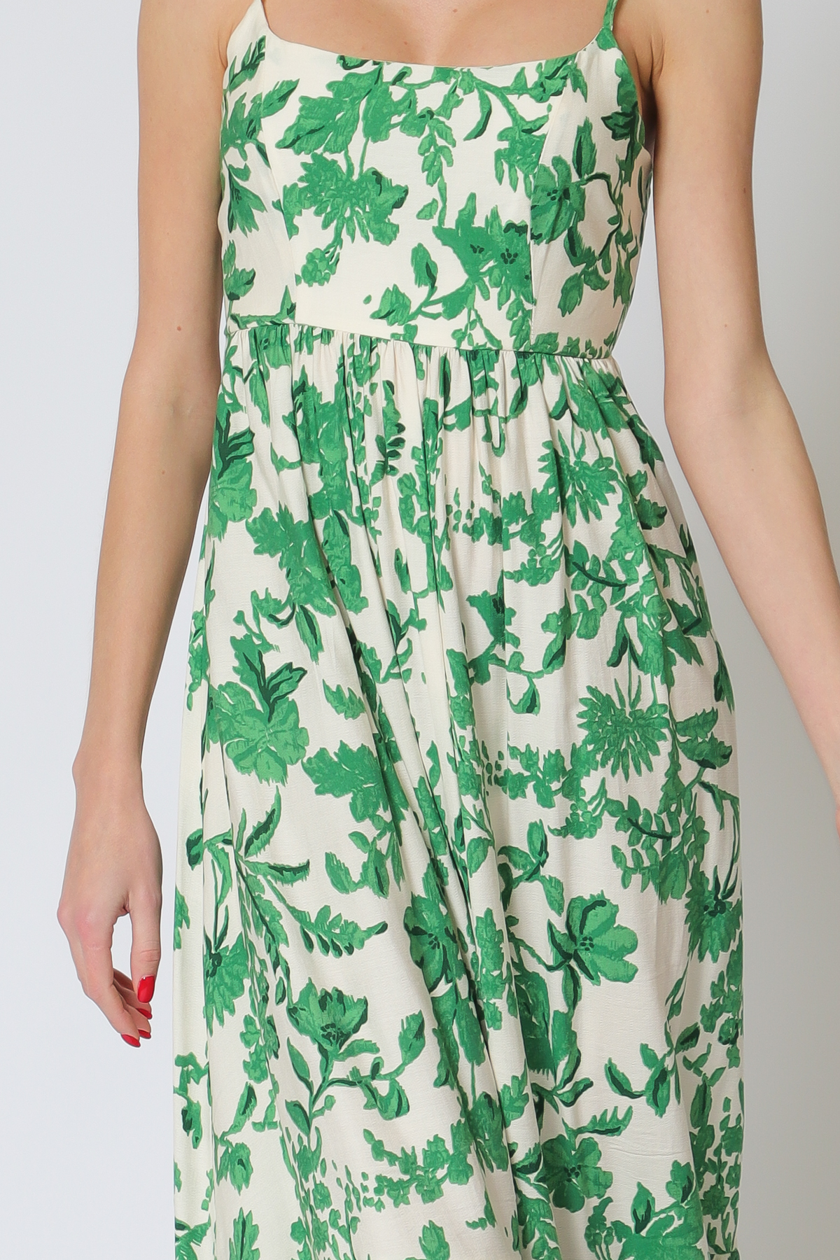 Aakaa Fashion - Women's Clothing