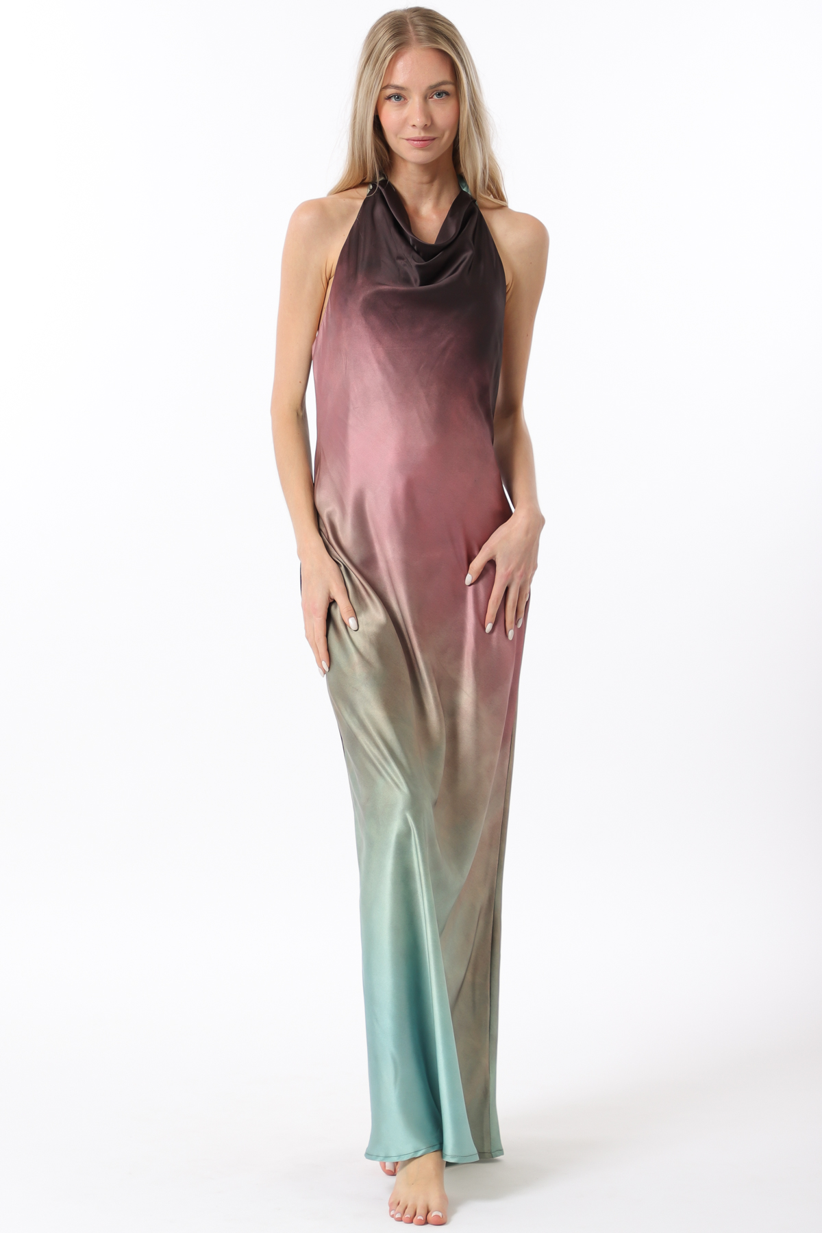 Aakaa Fashion - Women's Clothing
